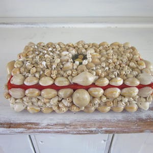 Vintage Shell Box, Hand Made, Beach House, Coastal Decor, Natural ...