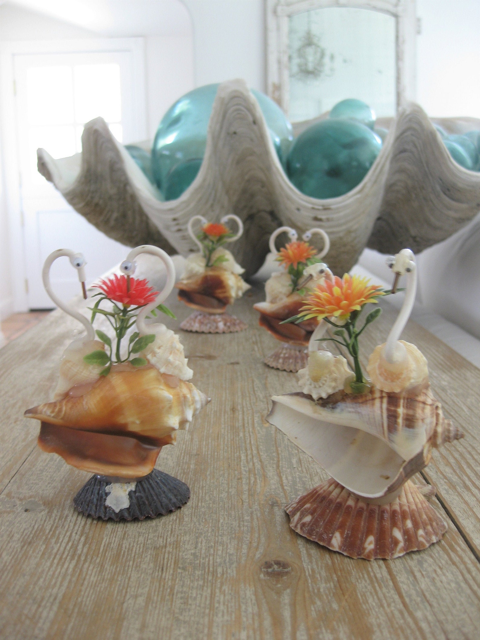 Vintage seashell souvenirs set of 4 shell swans Florida | Etsy