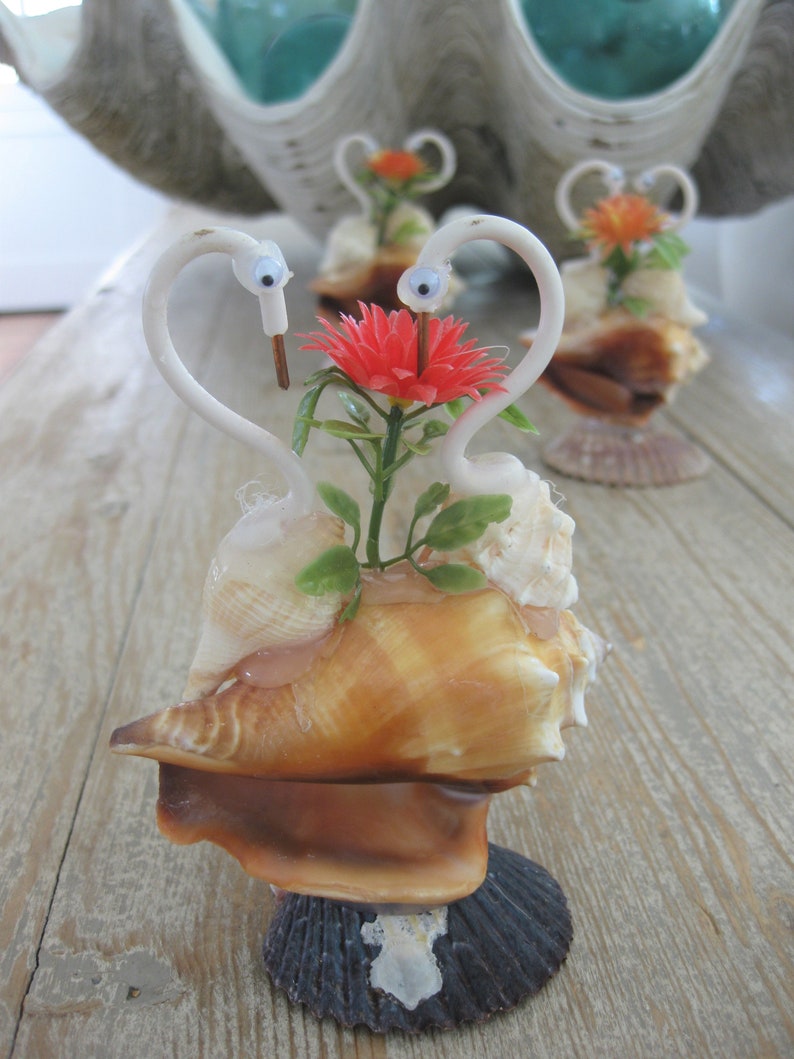 Vintage seashell souvenirs set of 4 shell swans Florida | Etsy