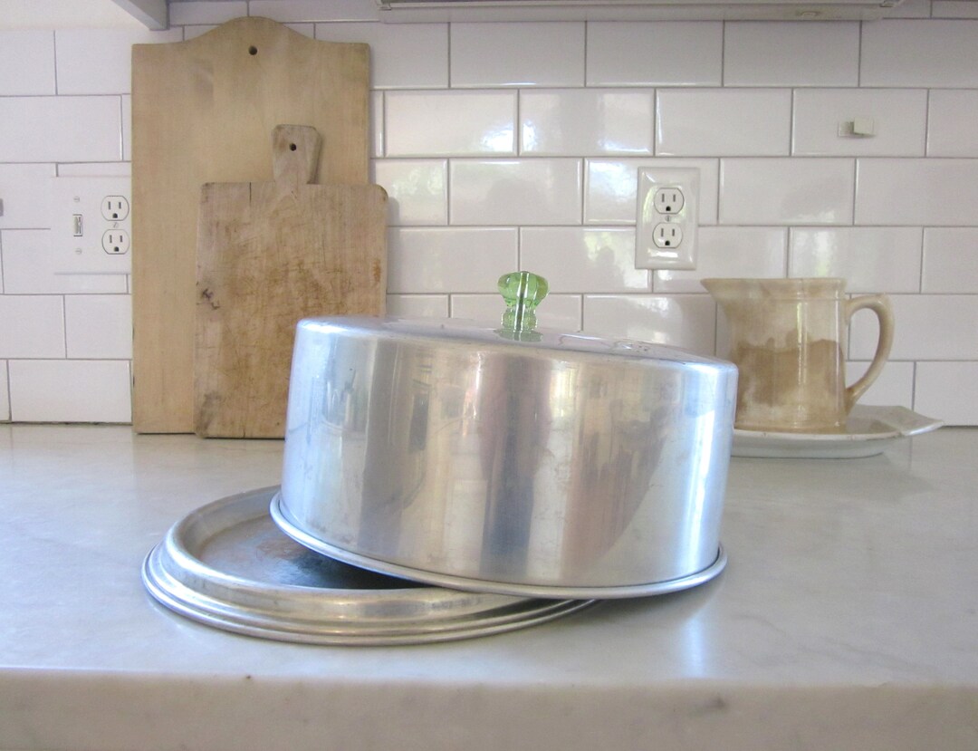Vintage MCM Carlton Aluminum Cake Plate With Dome Lid, Green Uranium ...