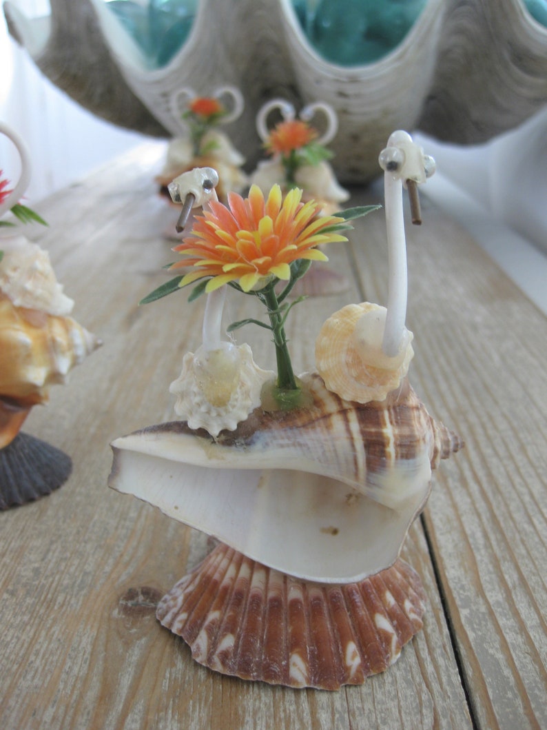 Vintage seashell souvenirs set of 4 shell swans Florida | Etsy