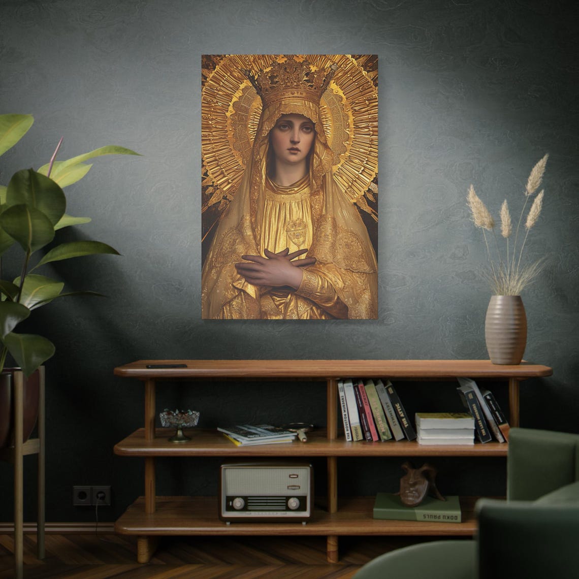 Golden Mary - Radiant Tribute to Our Lady of the Gate of Dawn - Gallery ...