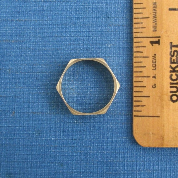 6 Sided Solid Brass Band Ring - Vintage Gold Tone Hex… - Gem