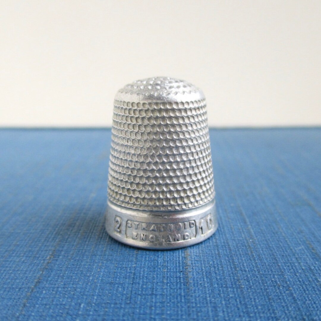 Stratnoid England Thimble - Vintage, Marked "2" & "10" (17mm Inside ...