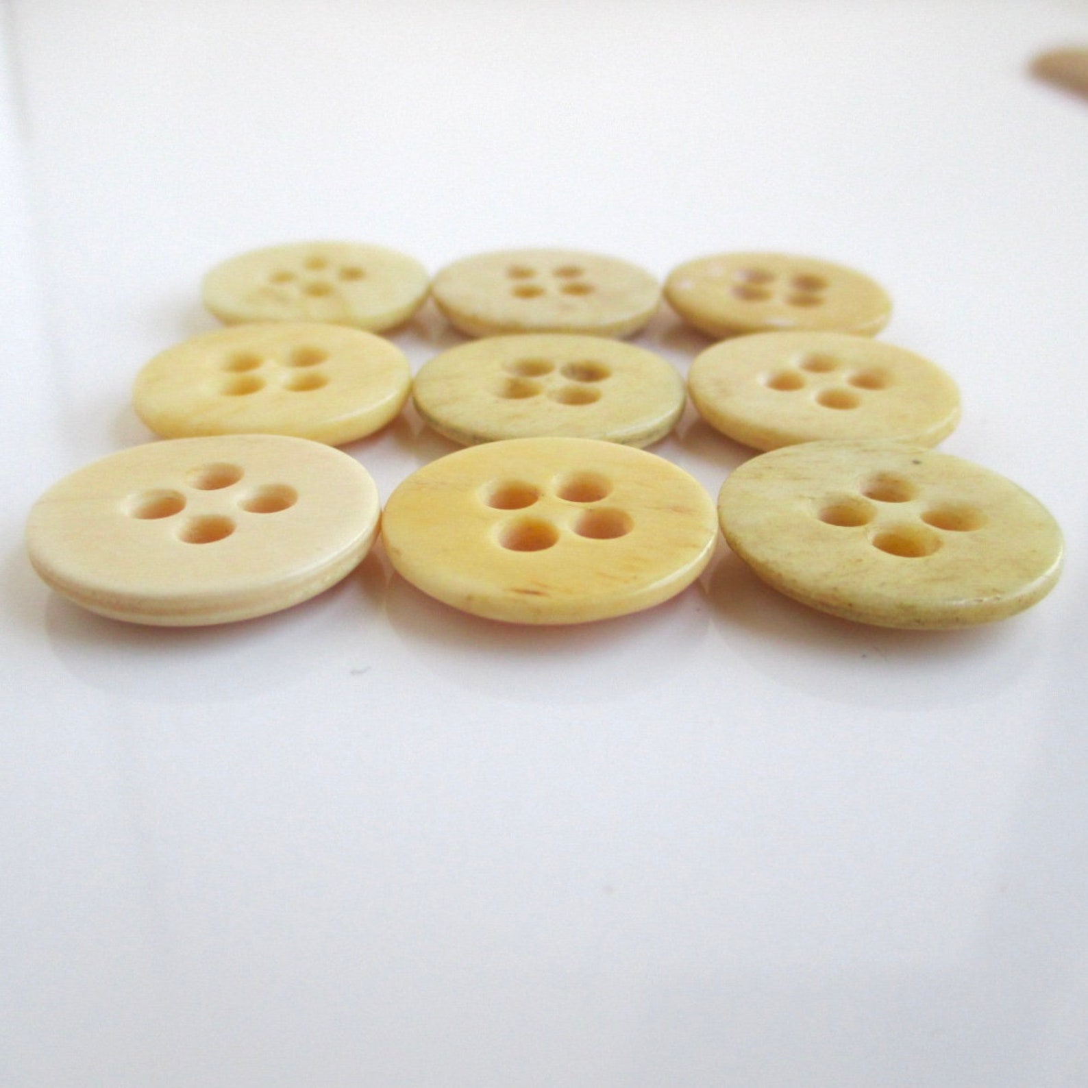 9 Large Antique Bone Buttons Vintage 4 Hole Larger 17mm or - Etsy