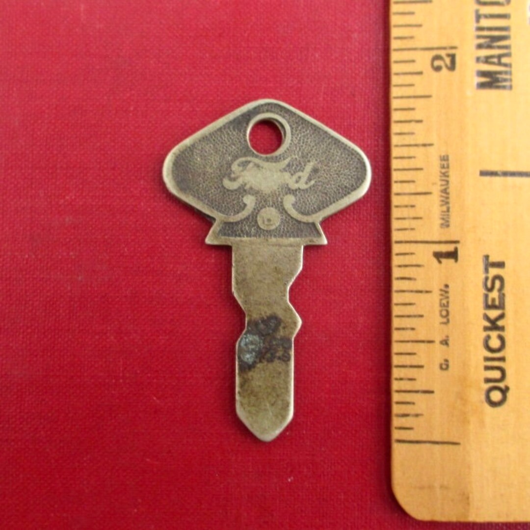 FORD Antique Model T or A Ignition Key - # 52 B Vintage Key / Dark Gold ...