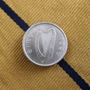 EIRE Ireland Coin Tie Tack / Lapel Pin Repurposed Vintage Silver Tone ...