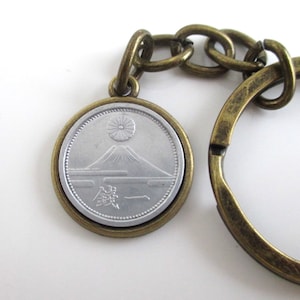 JAPAN Coin Key Chain Repurposed Vintage 1940's Mt. Fuji Coin Keychain ...