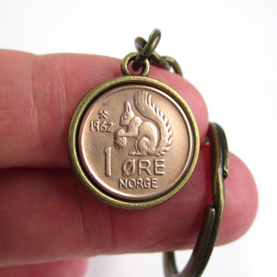 NORWAY Coin Key Chain - Repurposed Vintage Norge Squirrel Coin Keychain ...