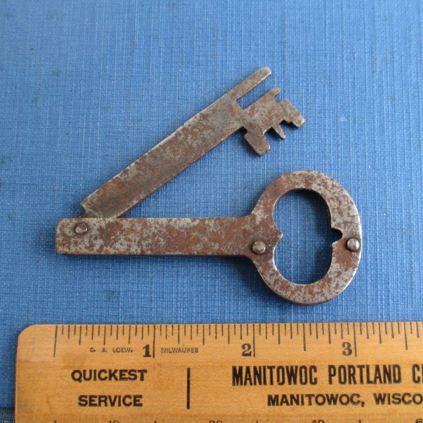 Home & Hobby vintage skeleton folding key Home Improvement etna.com.pe