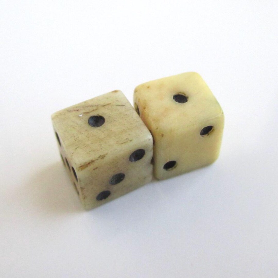 Tiny Hand Carved Bone Dice Set Vintage / Antique Small 8mm Handmade ...