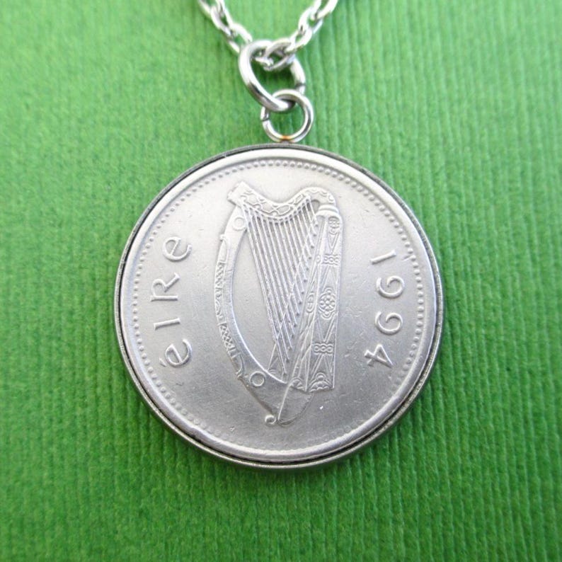 Ireland Coin Pendant Necklace - Repurposed Vintage Eire Irish Harp 10p ...