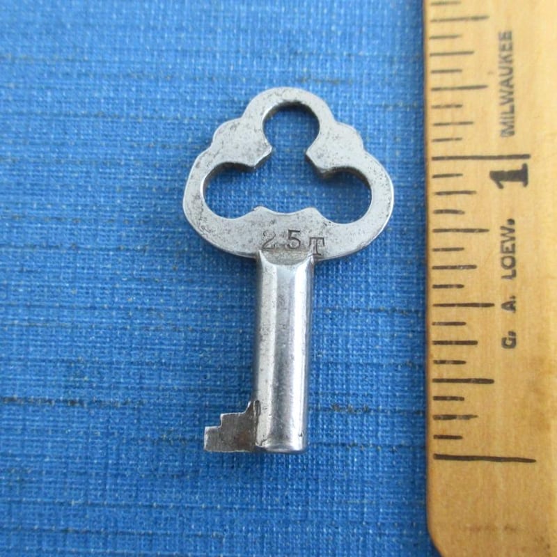 Barrel Key - Etsy