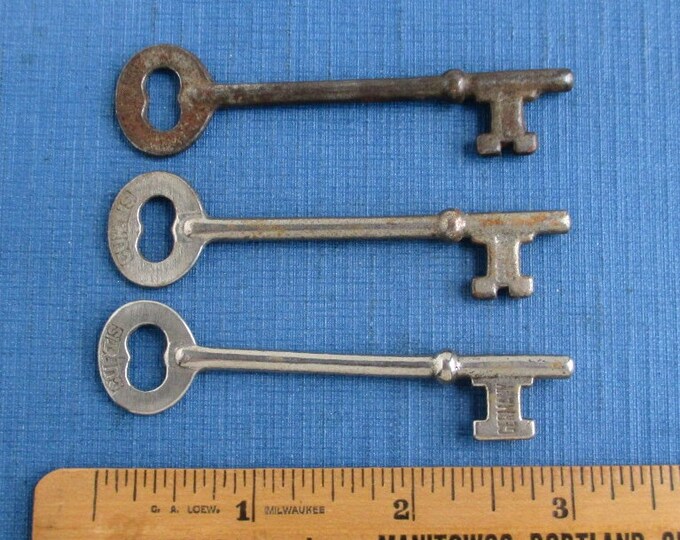 3 Vintage / Antique Curtis Skeleton Keys - Marked "curtis" & "germany ...