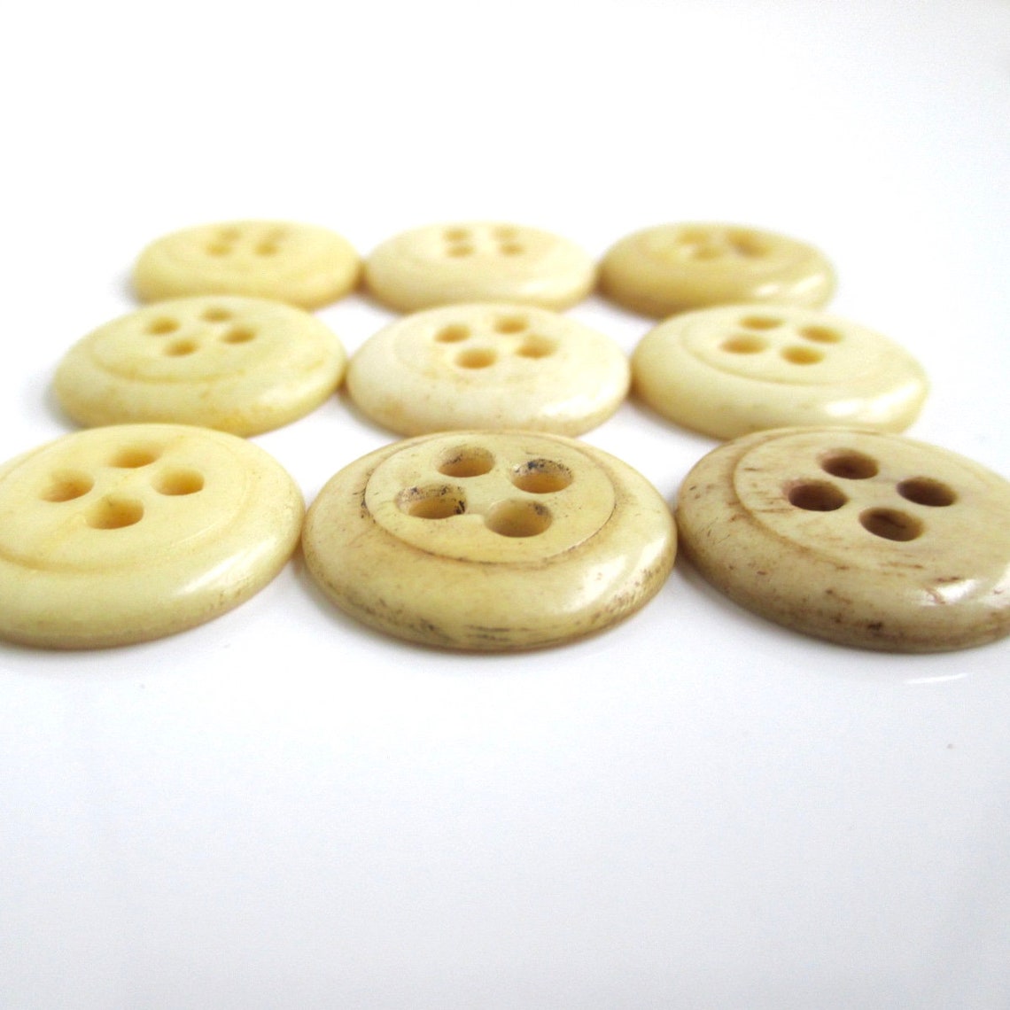 9 Large Antique Bone Buttons Vintage 4 Hole Larger 17mm or - Etsy