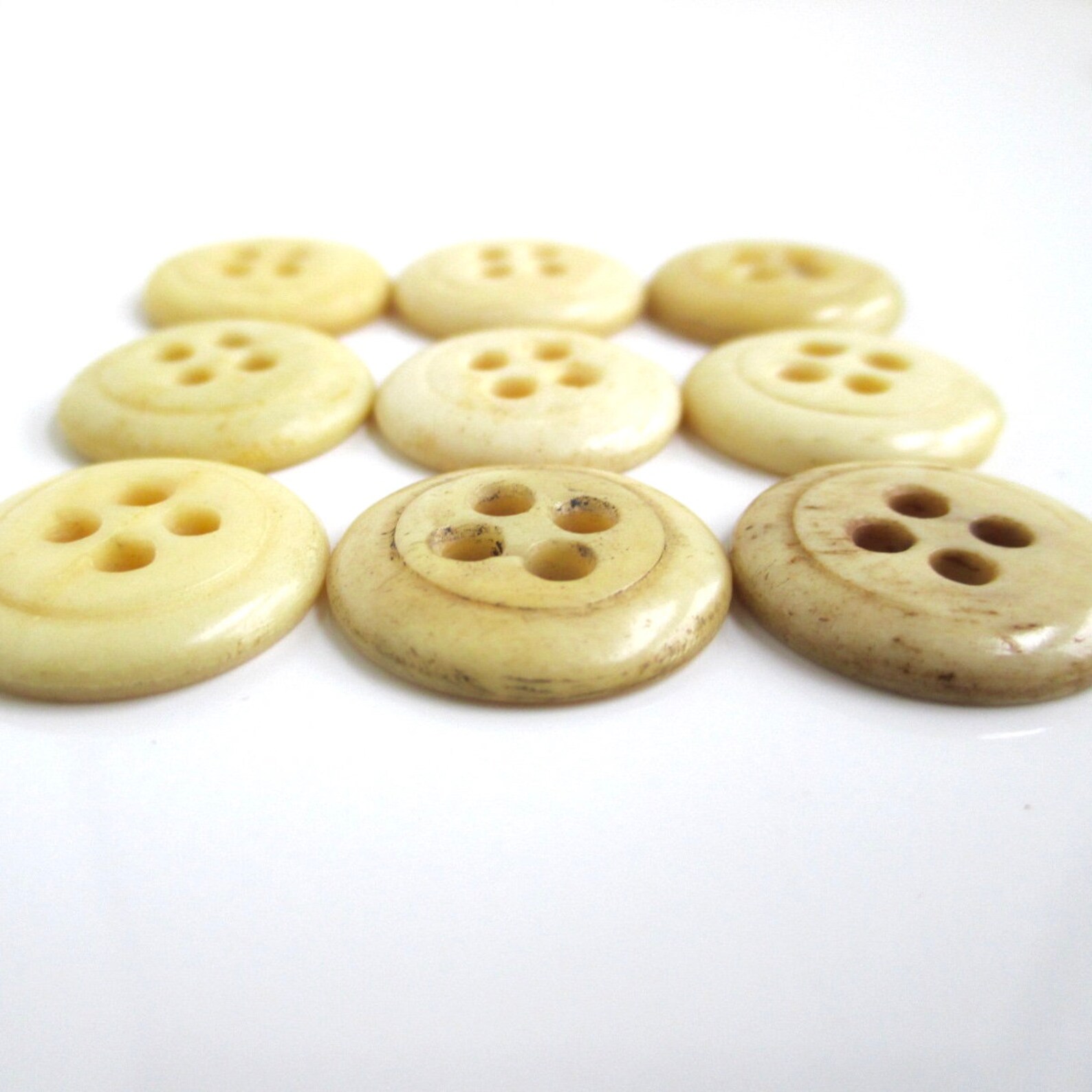 9 Large Antique Bone Buttons Vintage 4 Hole Larger 17mm or - Etsy