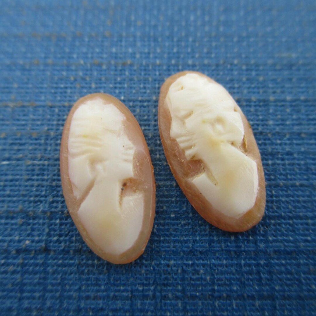 2 Carved Shell Cameos - Vintage / Antique Loose Hand Carved Oval Cameos ...