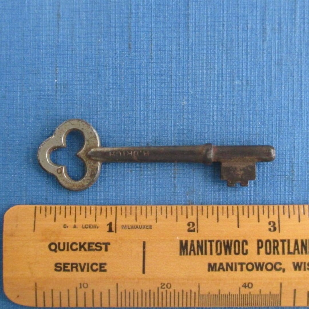 Vintage Skeleton Key W/ Clover Shape - Antique B. Urich Key W ...