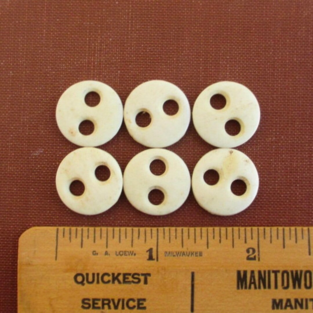 Bone Buttons
