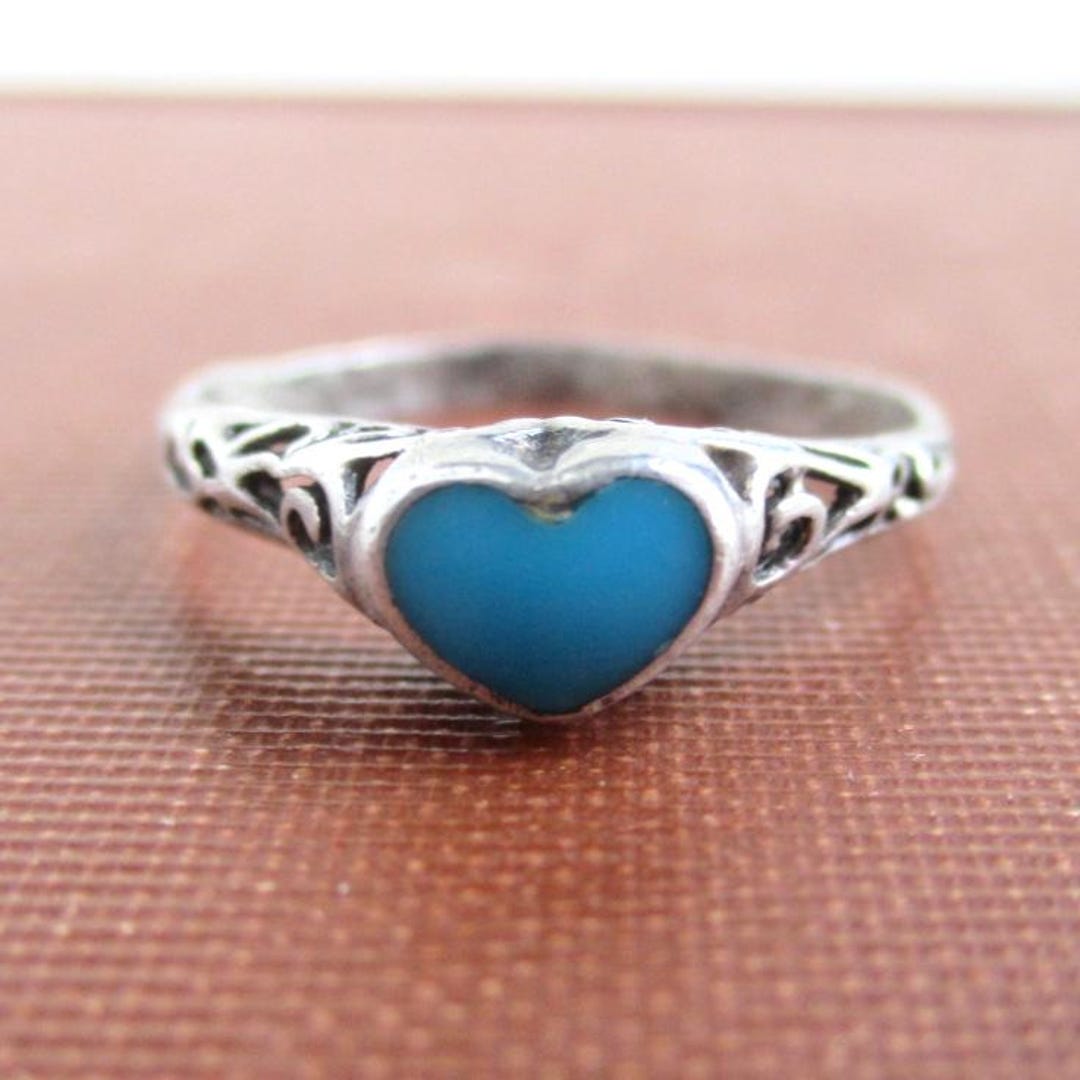 Sterling Silver & Blue Stone Heart Band Ring - Vintage Filigree Design ...
