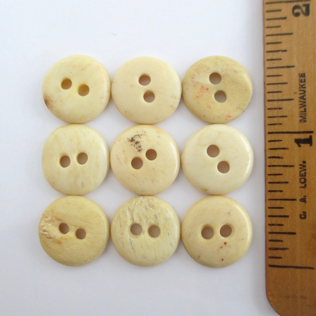 9 Vintage Bone Buttons Antique Two-hole Convex / Concave 14mm about 9/ ...