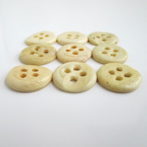 9 Antique Bone Buttons Vintage 4 Hole Shape 14mm - Etsy