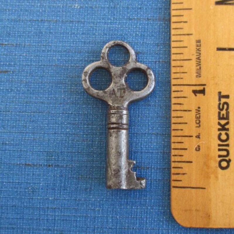 Skeleton Key Hole - Etsy