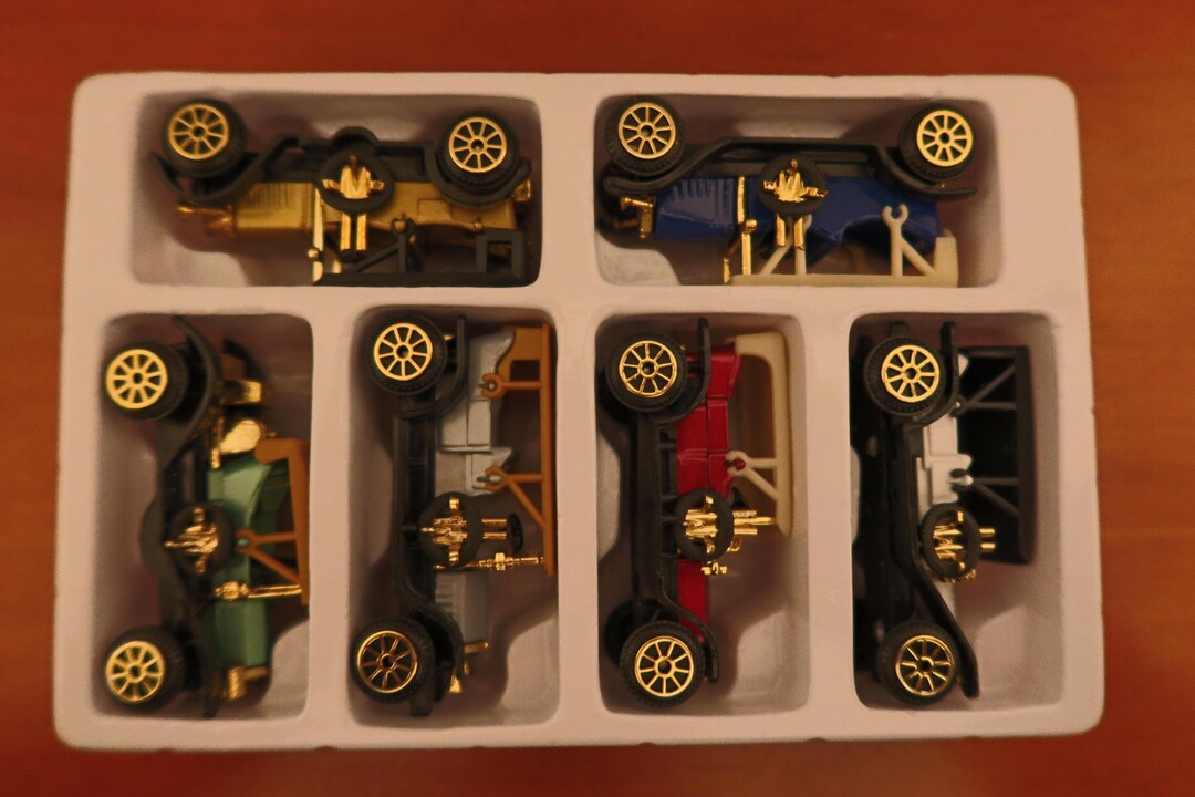 Toy Car Set – Mini Car Toys, Vintage Style Classic Cars, Christmas Gift ...