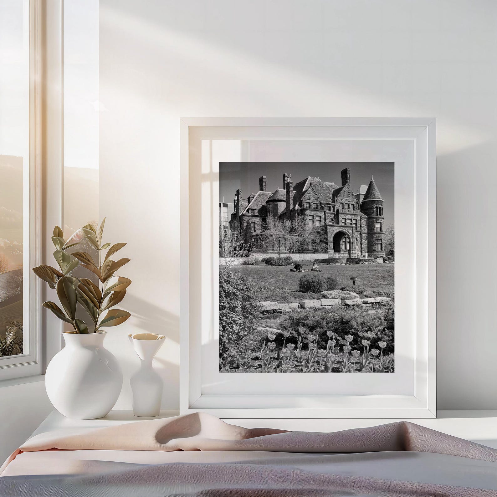 Saint Louis University - Samuel Cupples House - Campus - Tulips - St ...