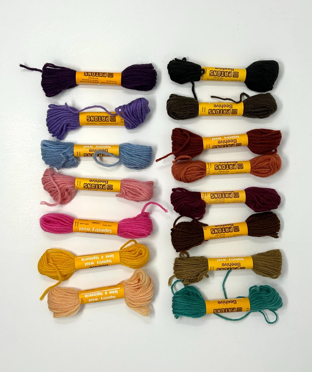 Patons Beehive TAPESTRY WOOL 15 Skeins Mixed Colors 100% Wool 15 Yards ...