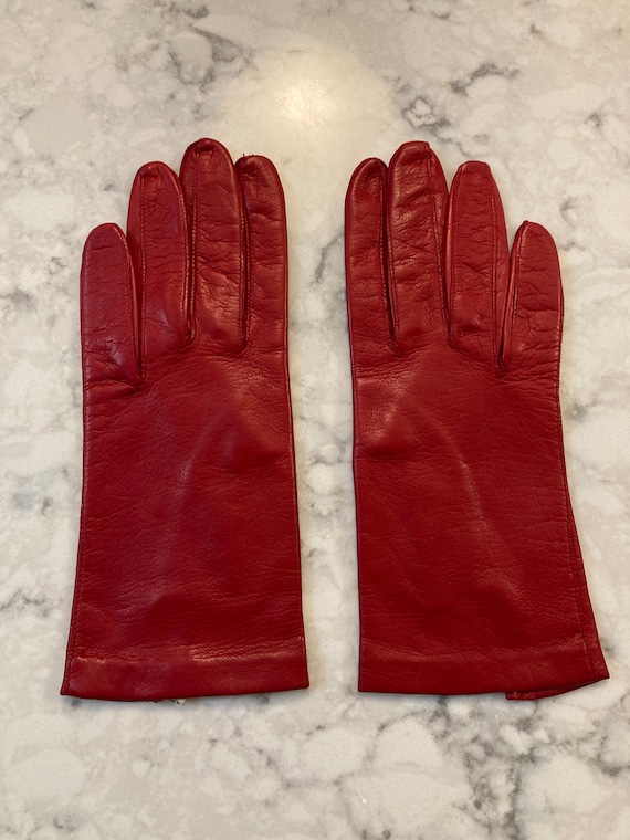 vintage true red italian - Gem