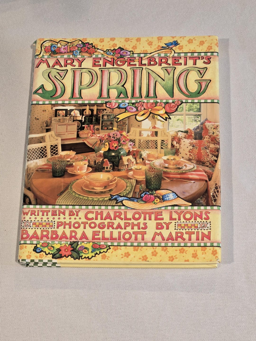 Mary Engelbreit Spring Collectable Book - Etsy