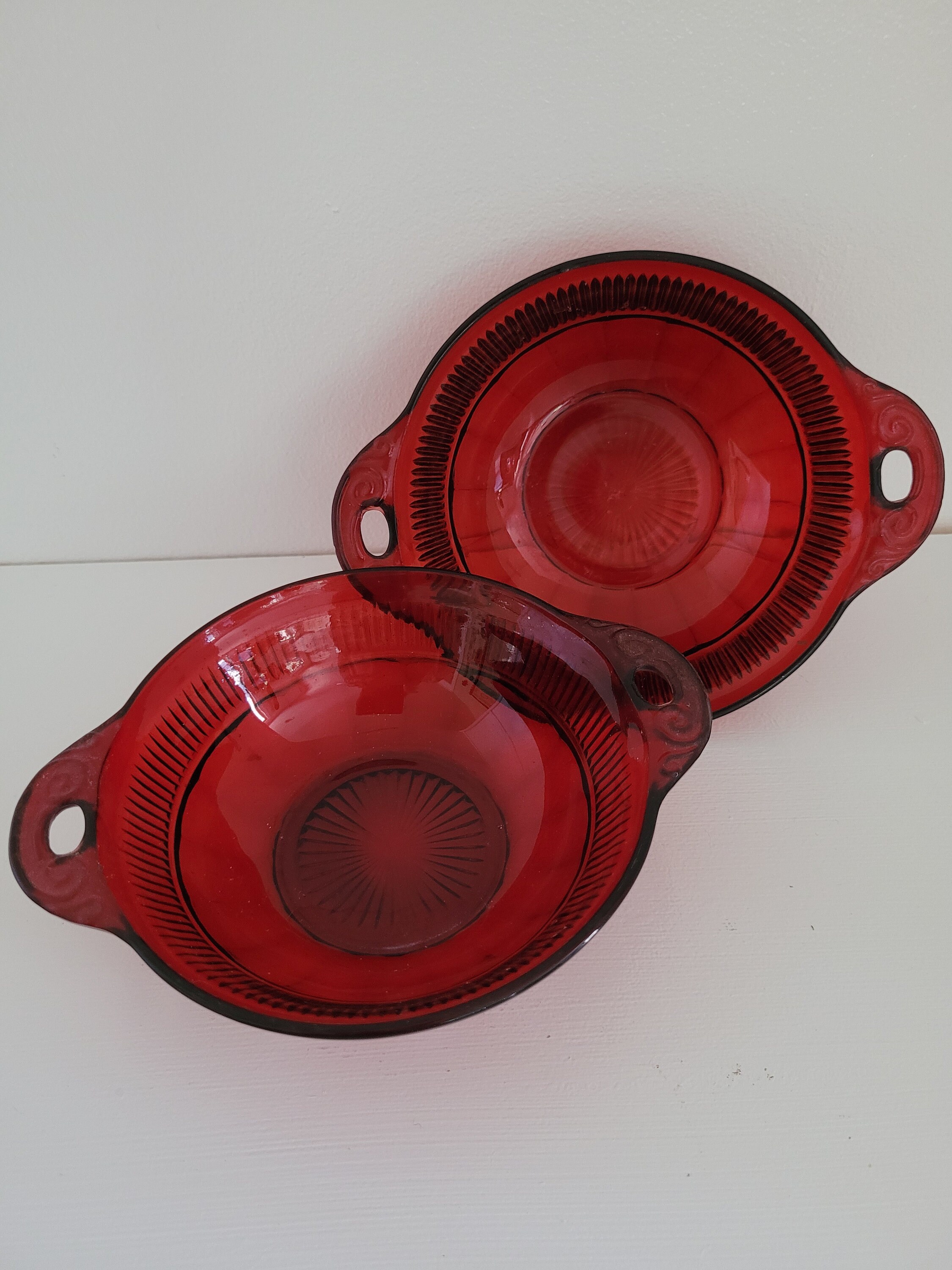 Ruby Red Berry Bowls/ Anchor Hocking - Etsy