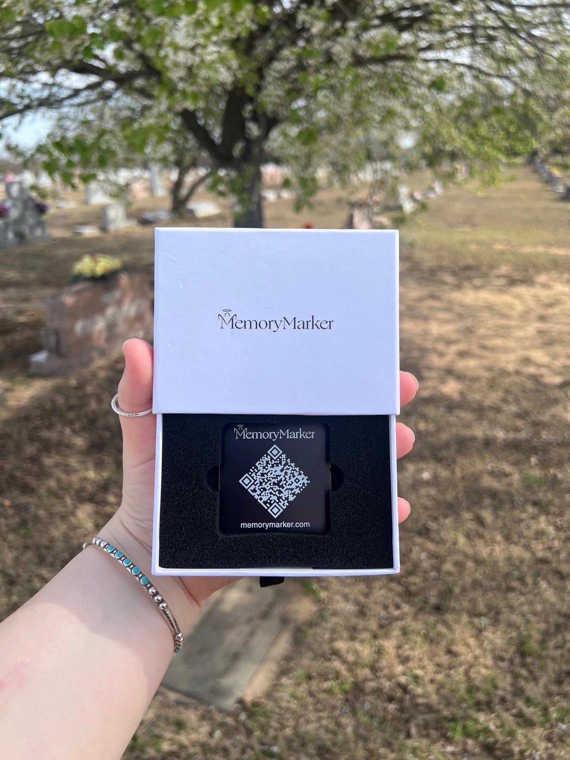 Memory Marker – QR Code Medallion for Headstones With Memorial Tribute ...