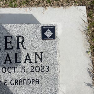 Memory Marker – QR Code Medallion for Headstones With Memorial Tribute ...