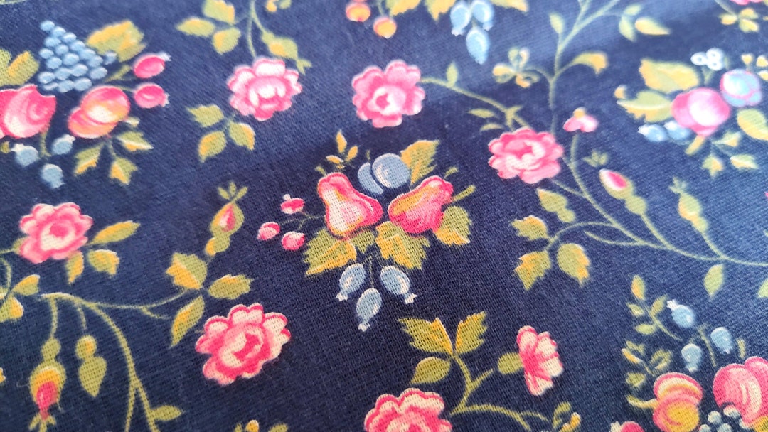 Vintage Calico Fabric Cotton Pink Roses and Fruit on Navy 37 X 44 ...