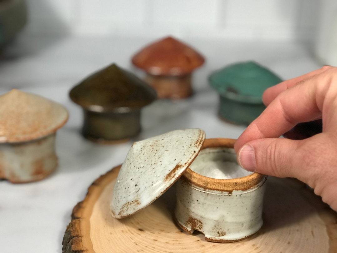 Salt Cellar With Lid Handmade Pottery Salt Pinch Bowl - Etsy