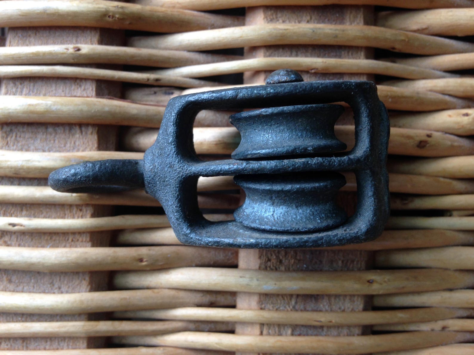 Vintage Double Metal Pulley Small - Etsy
