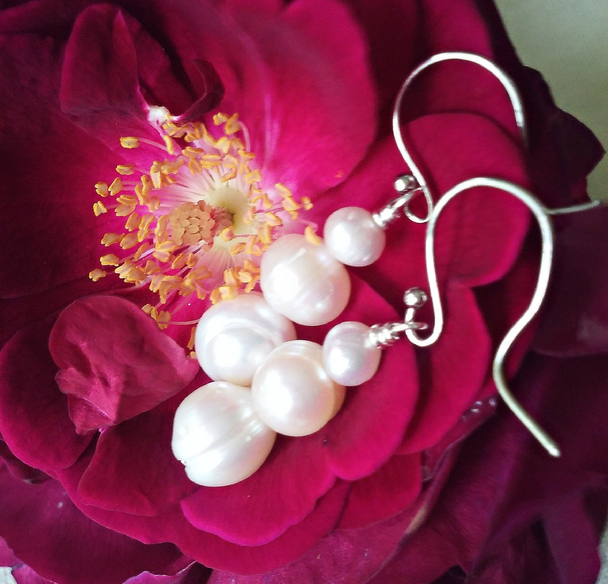 Small Triple White Pearl Earrings - Etsy