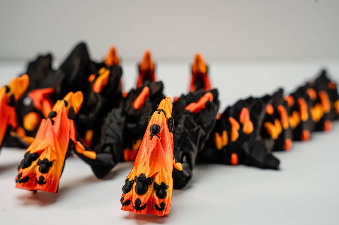3D Printed Articulated Dragon, Unique Gift for Dragon Lovers, Flexible ...
