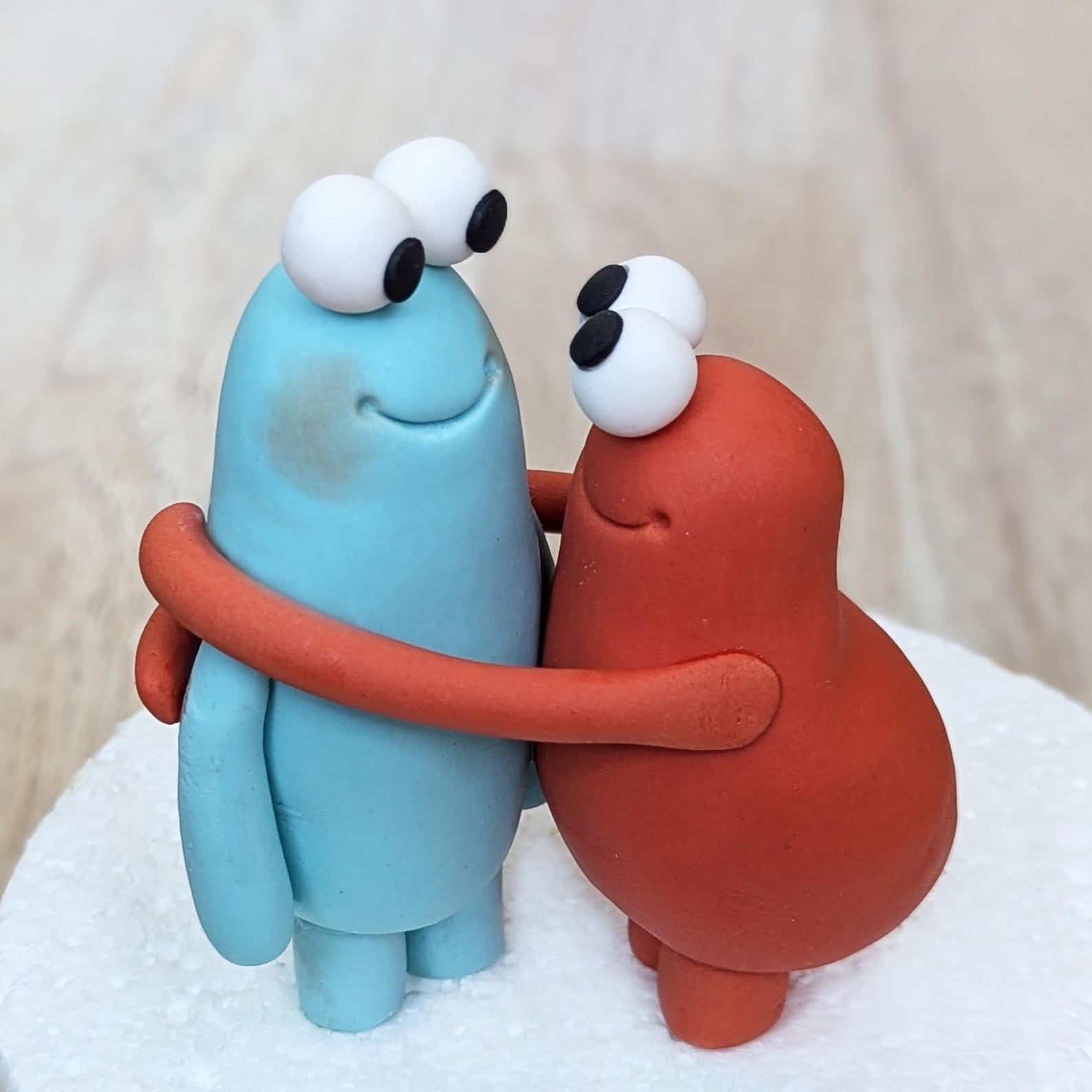 Hugging Cute Monsters Cake Topper – Fondant Red & Blue Figurines ...