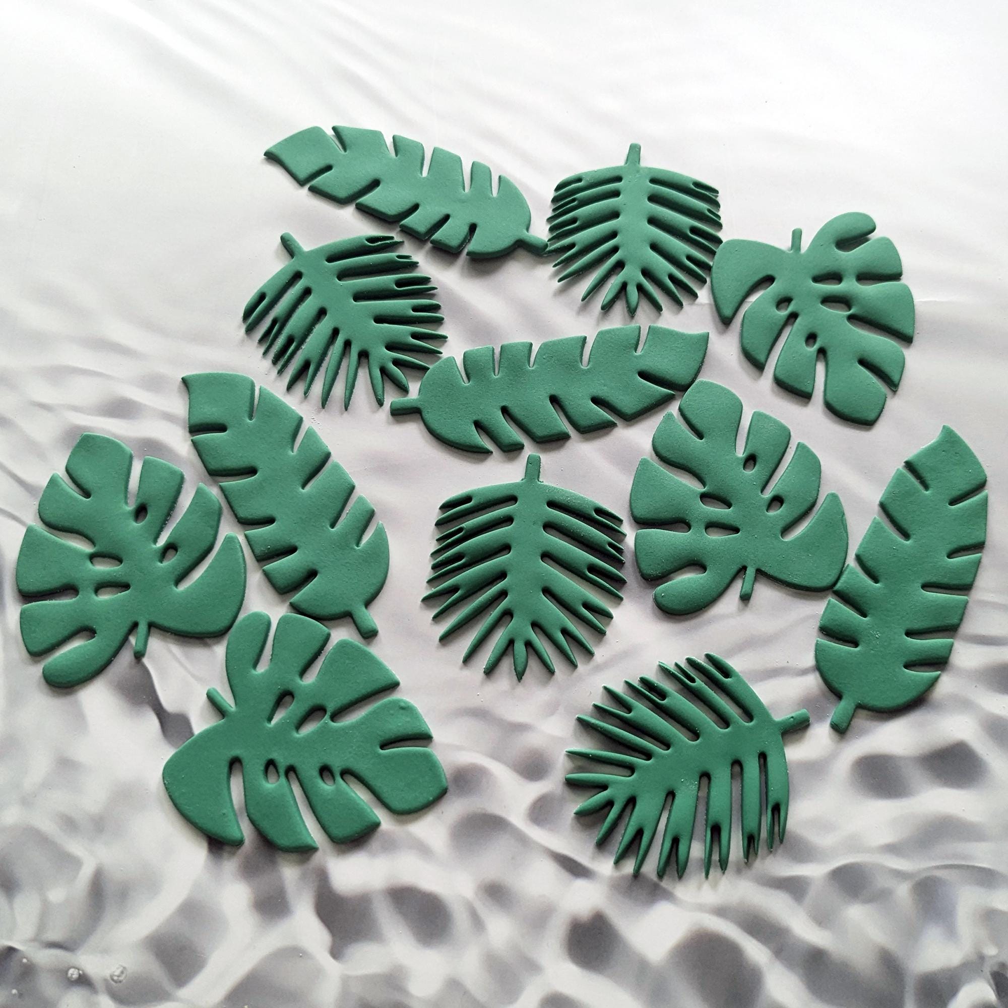 12 Leaf Cake Toppers. Bold Green Edible Foliage for Jungle & Tropical ...