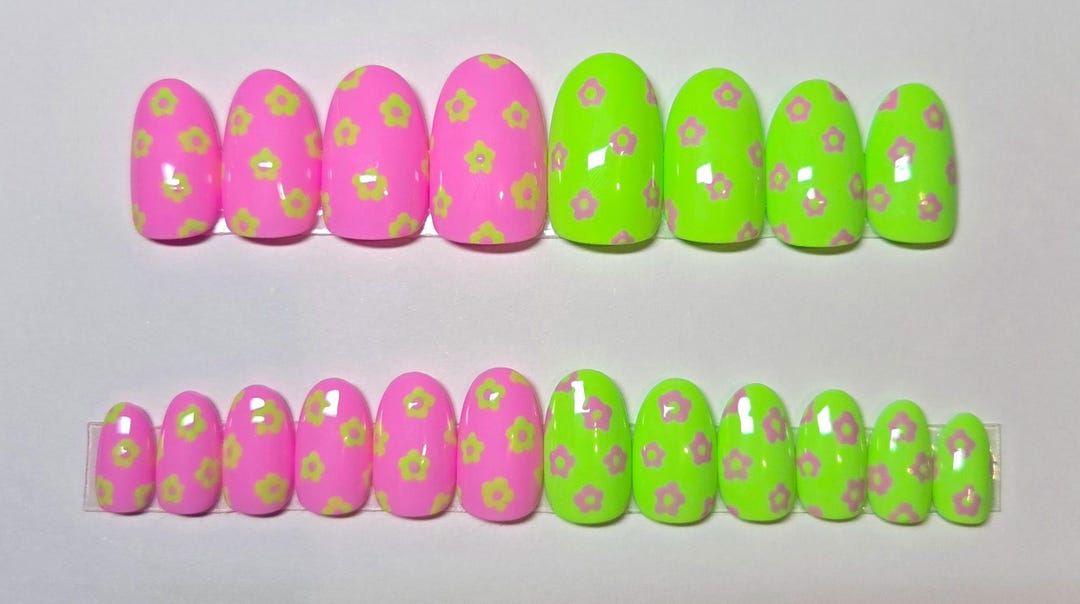 Gel-x Press-on Nail Extensions: Flower Power (short Round, 20-nail Set ...