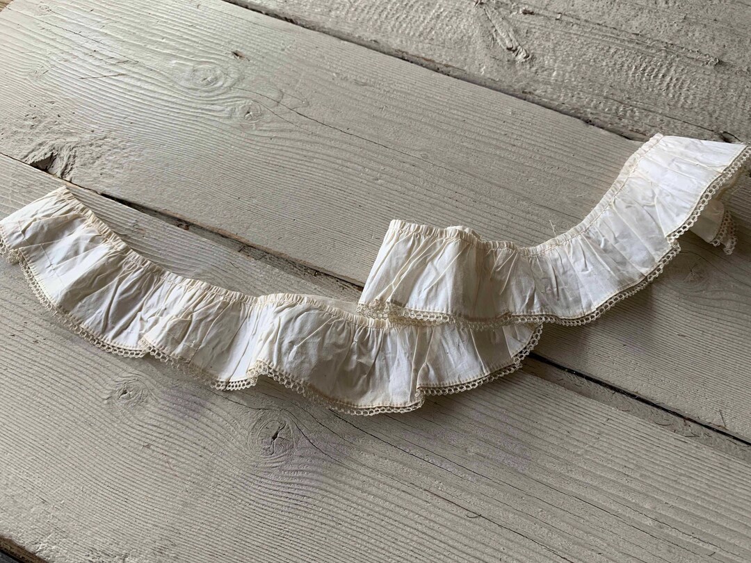 30 Inches Antique Gathered Ribbon Trim Trimmings Passementerie Please ...