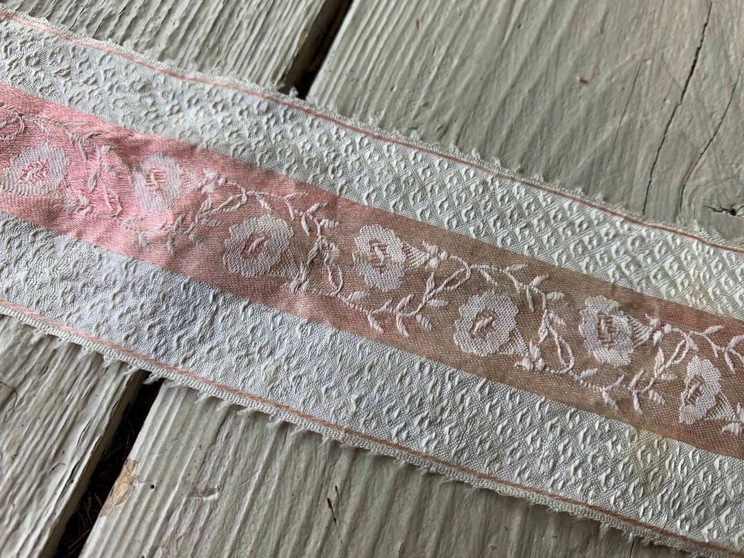 12 Inches Victorian Antique Ribbon (ref: 7700/4 Box 9) - Etsy