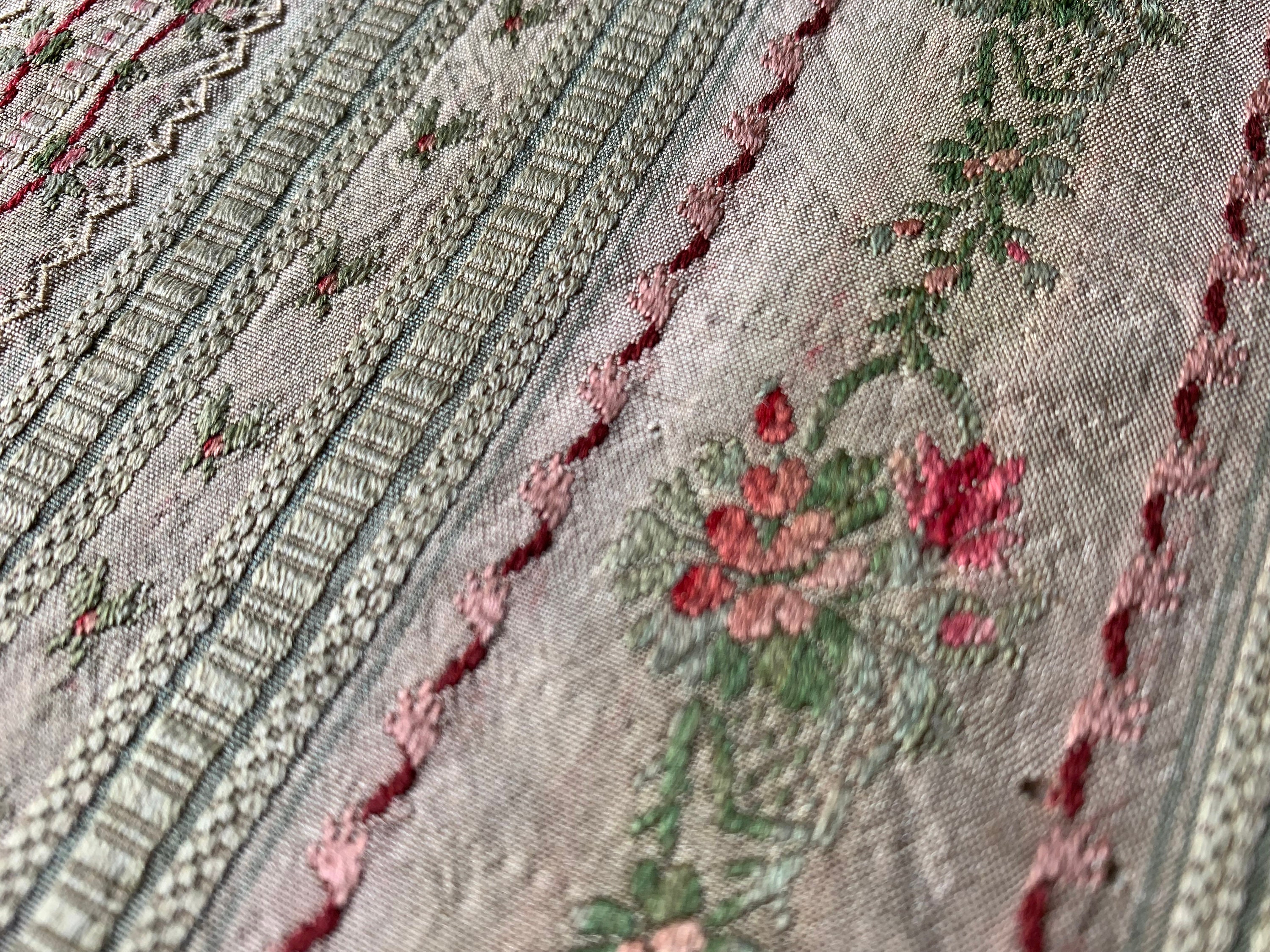 Rare Stunning Victorian Antique Brocade Embroidered Fragment ref: A ...