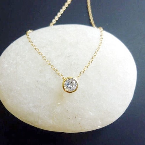Single Diamond Necklace Solitaire Diamond Necklace Small - Etsy