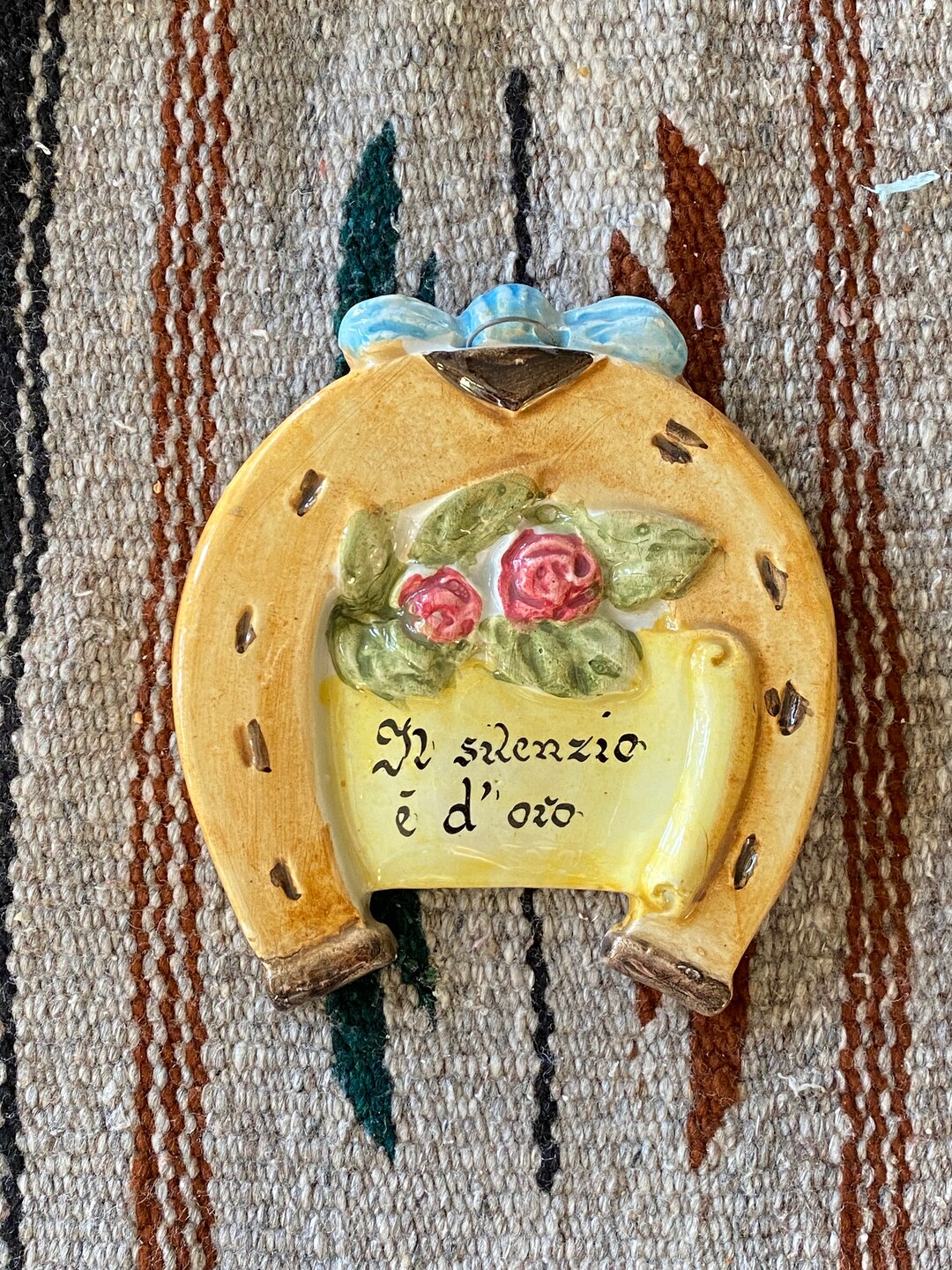 VINTAGE CERAMIC Good Luck HORSESHOE Wall Hanging W Roses Italy Horse ...