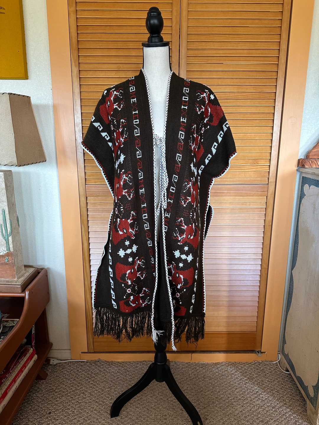 VINTAGE MEXICAN Tie up PONCHO Deer Sweater Woven Acrylic Knit Seventies ...