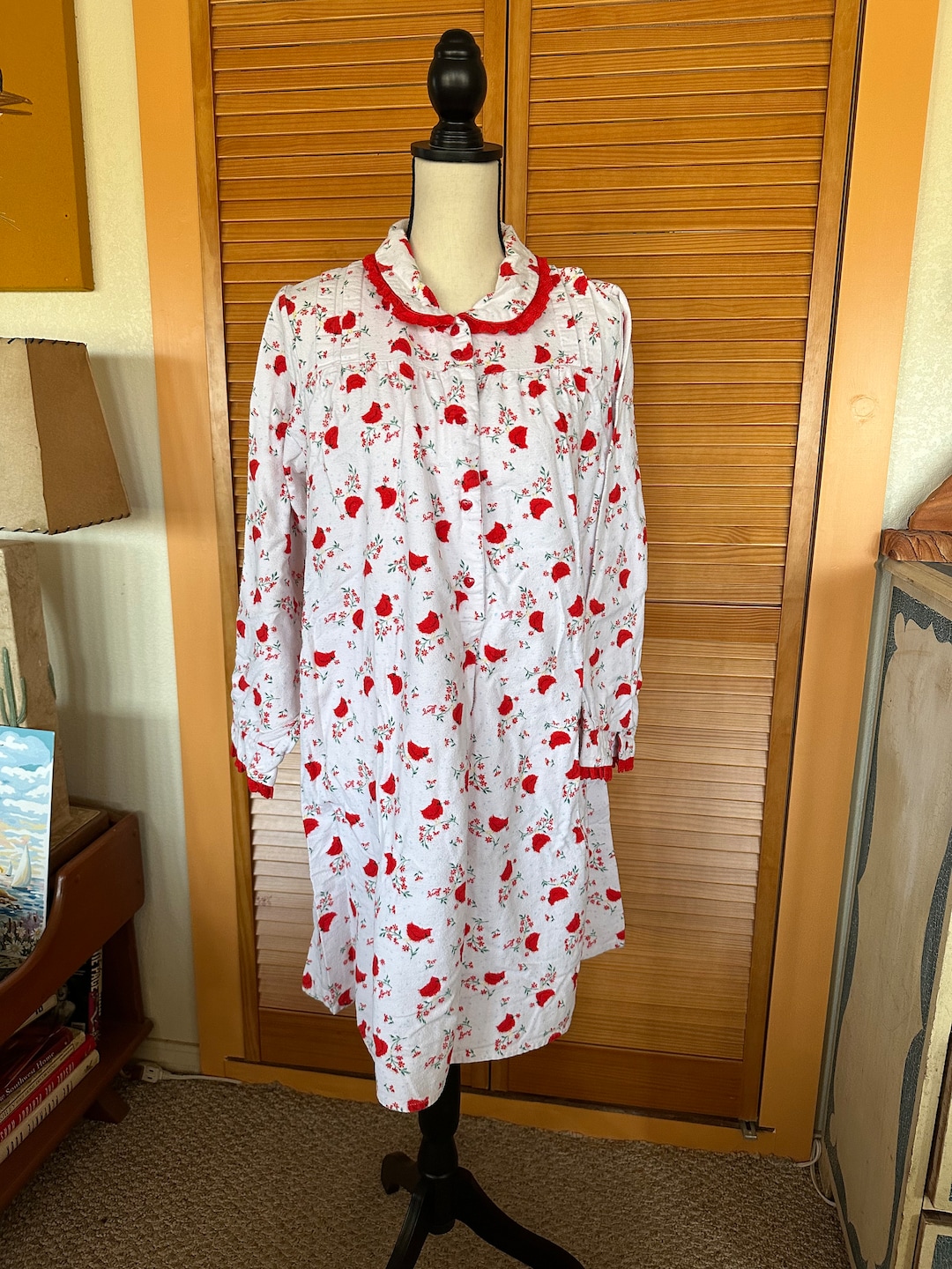 Sweet VINTAGE FLANNEL NIGHT Gown 1960s Birds & Hearts Cotton Nightshirt ...